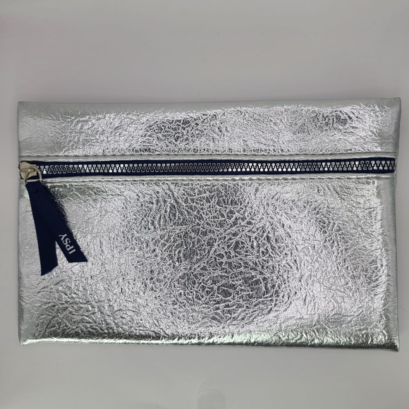 ipsy | Bags | 525 Ipsy Silver And Blue Makeup Bag Pencil Case | Poshmark